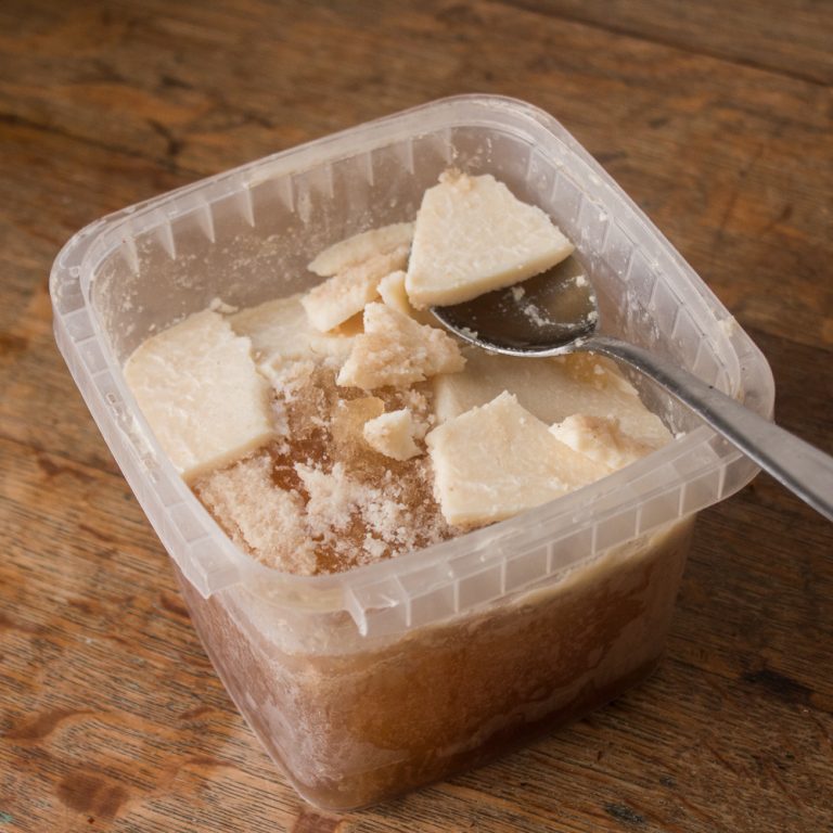 How to Make Lamb or Goat Bone Broth - Shepherd Song Farm